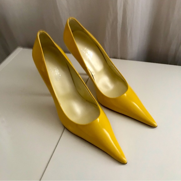 1969 | Shoes | 969 Made In Italy Extra Pointytoe Yellow Heels | Poshmark